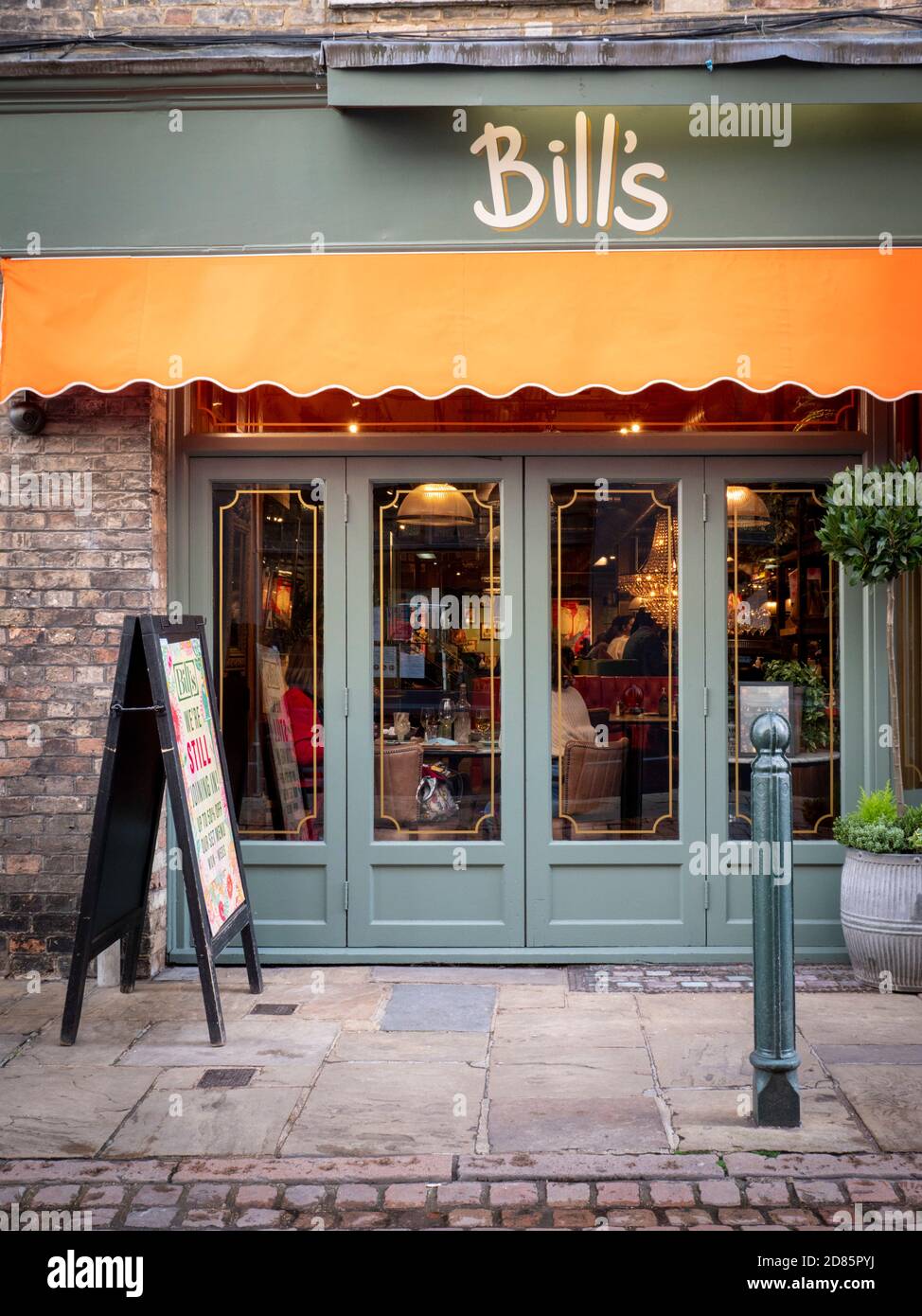 Bills cambridge hi-res stock photography and images - Alamy