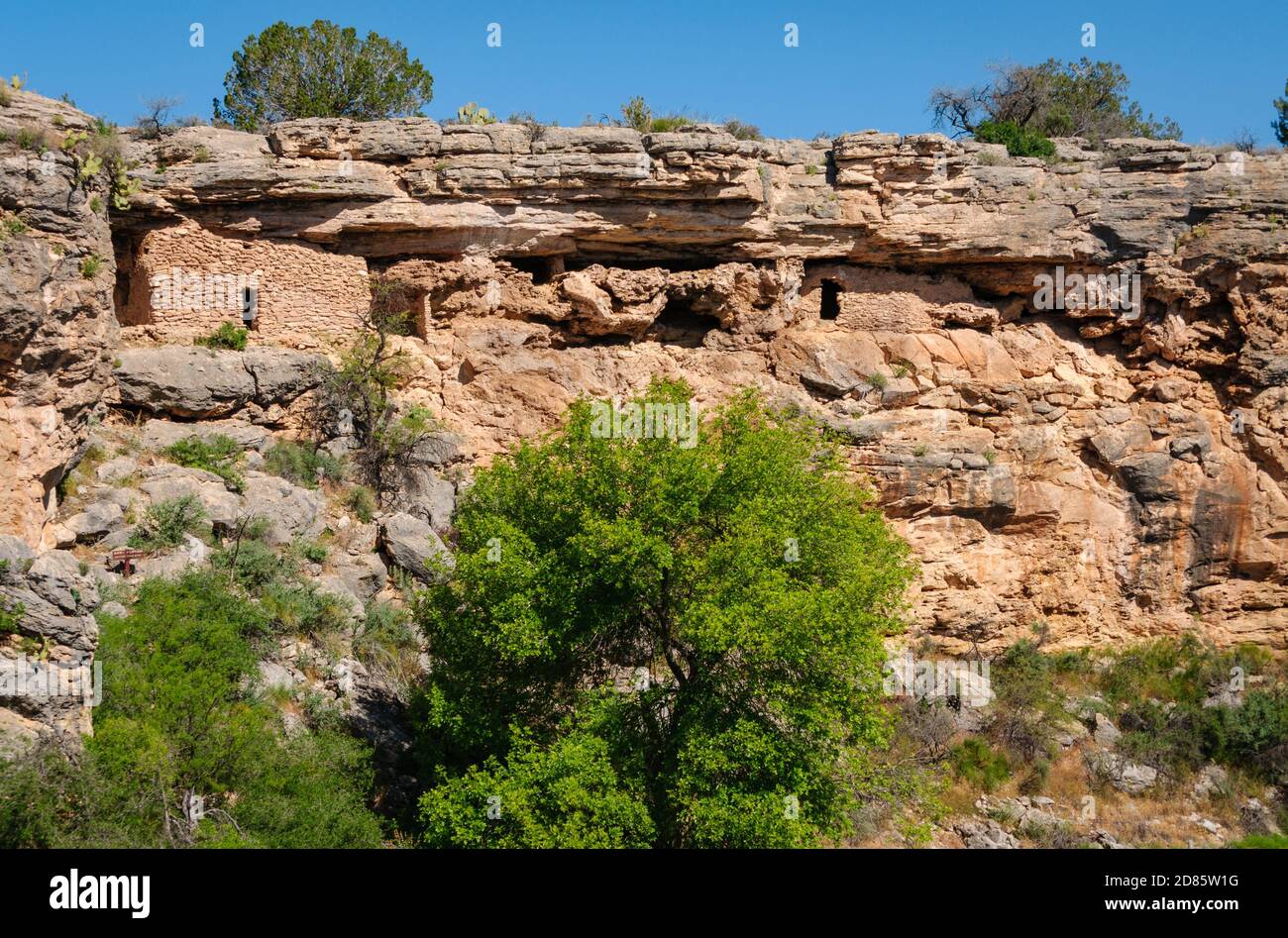 Montezuma Well unit of Montezuma Castle National Monument Stock Photo ...