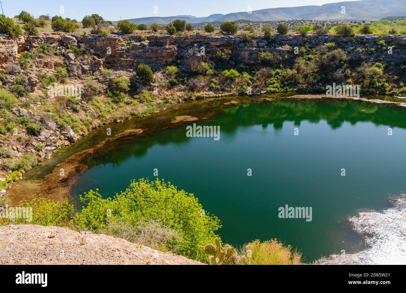 Montezuma Well unit of Montezuma Castle National Monument Stock Photo ...