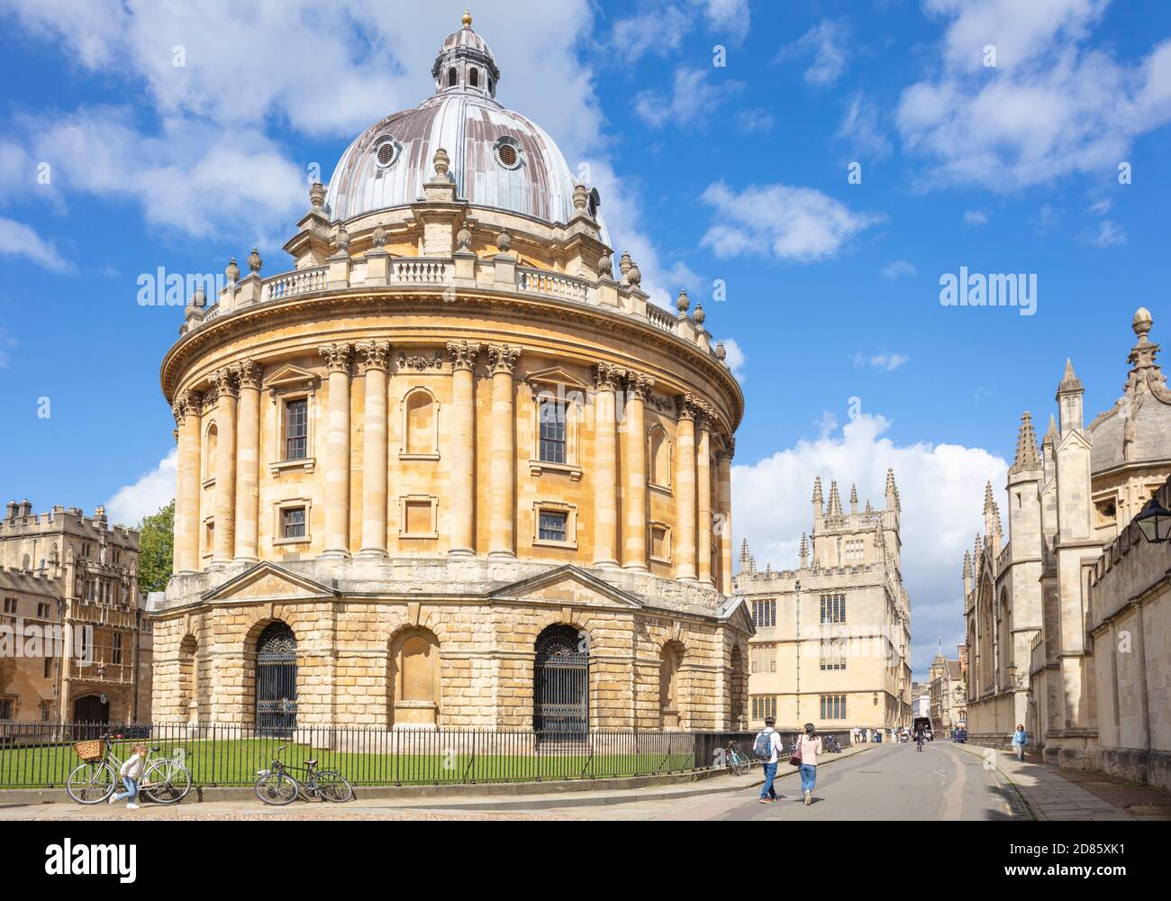The radcliffe camera library hi-res stock photography and images - Alamy