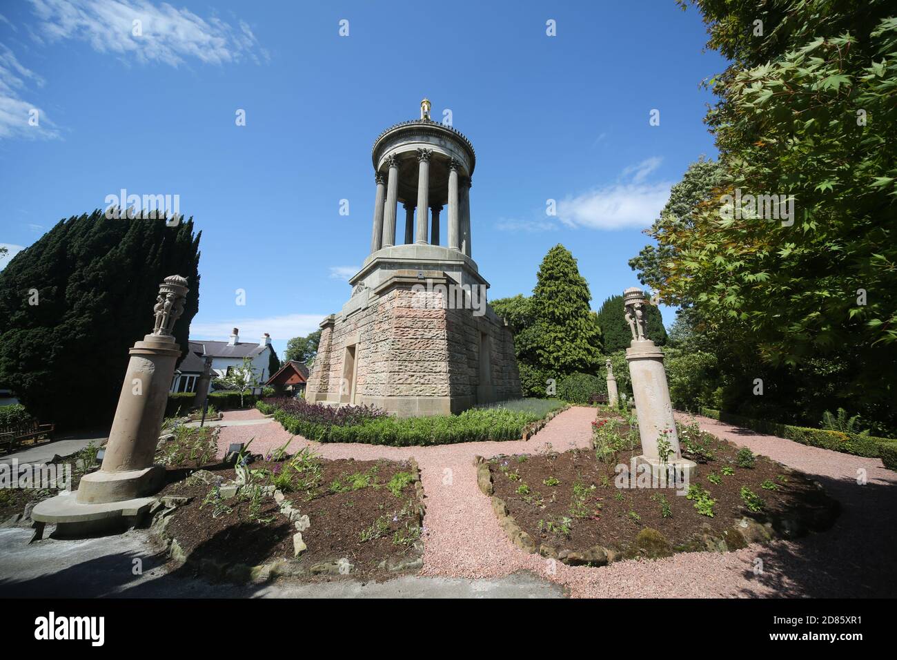 Burns monument memorial gardens hi-res stock photography and images - Alamy