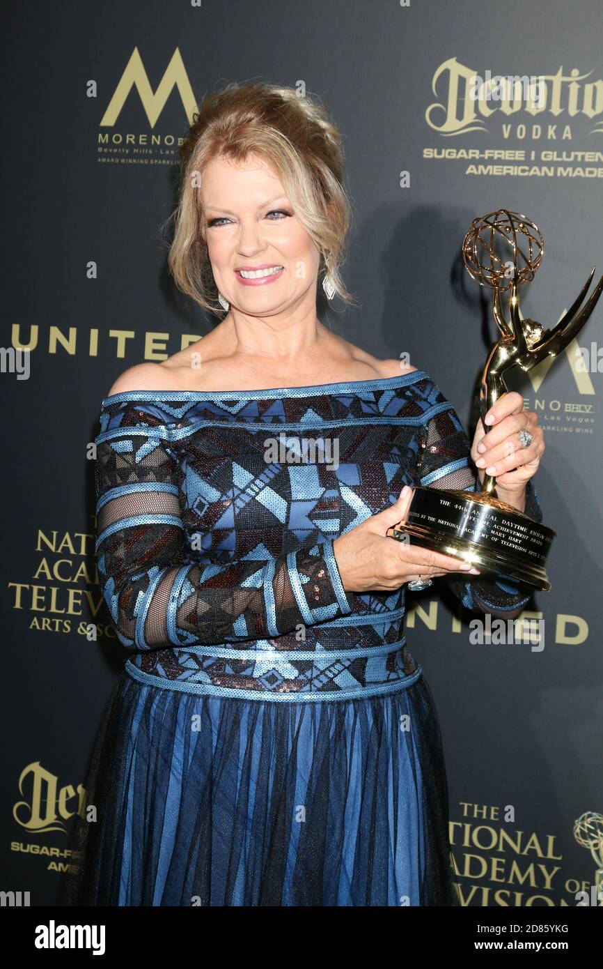 LOS ANGELES - APR 30: Mary Hart, Lifetime Achievement Award Winner in ...