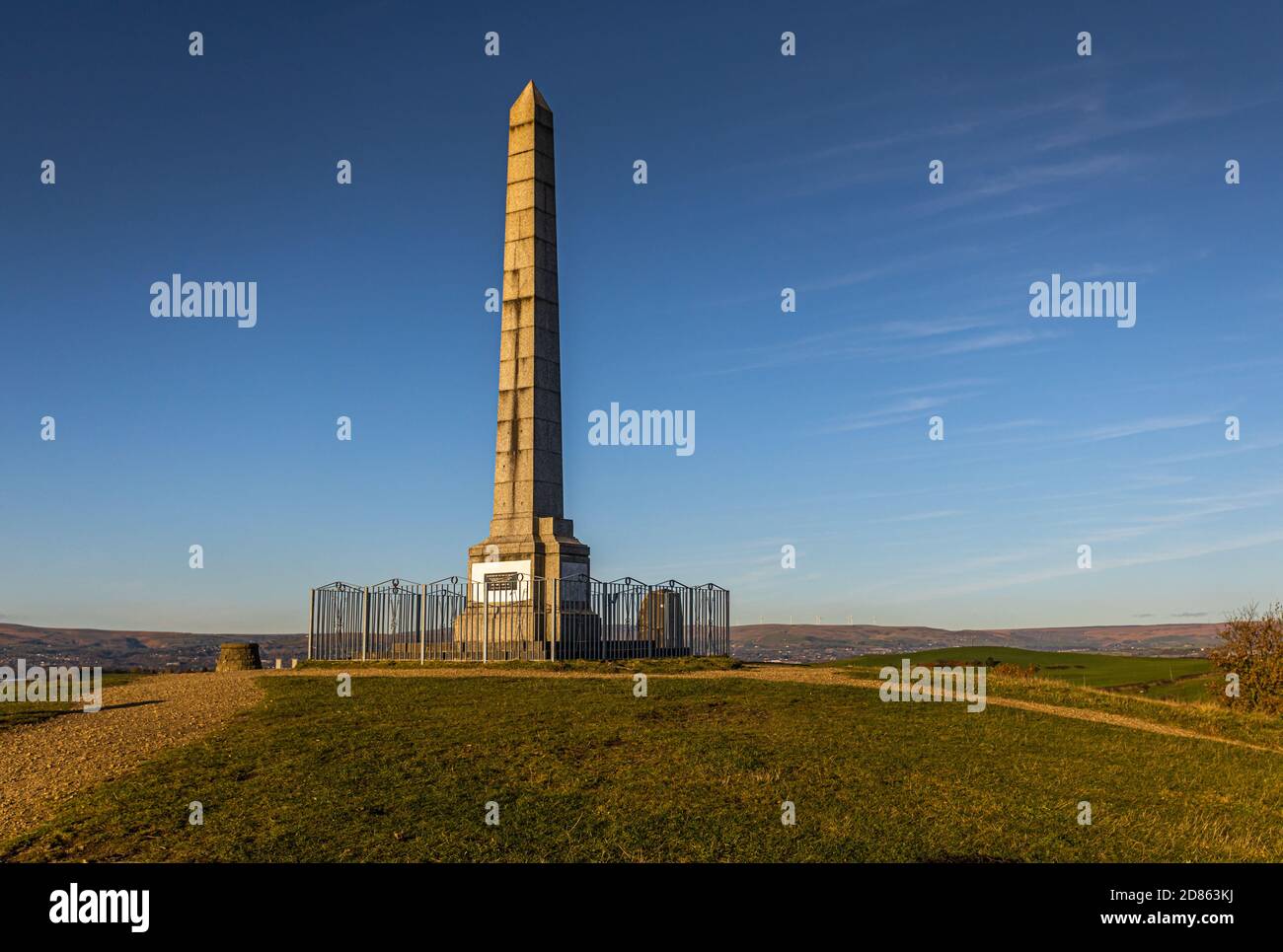 Manchester war memorial stone hi-res stock photography and images - Alamy