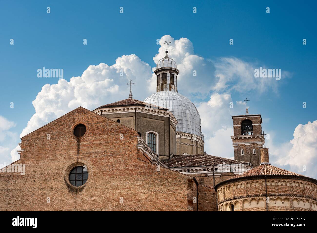 Baptistery dome padua hi-res stock photography and images - Alamy