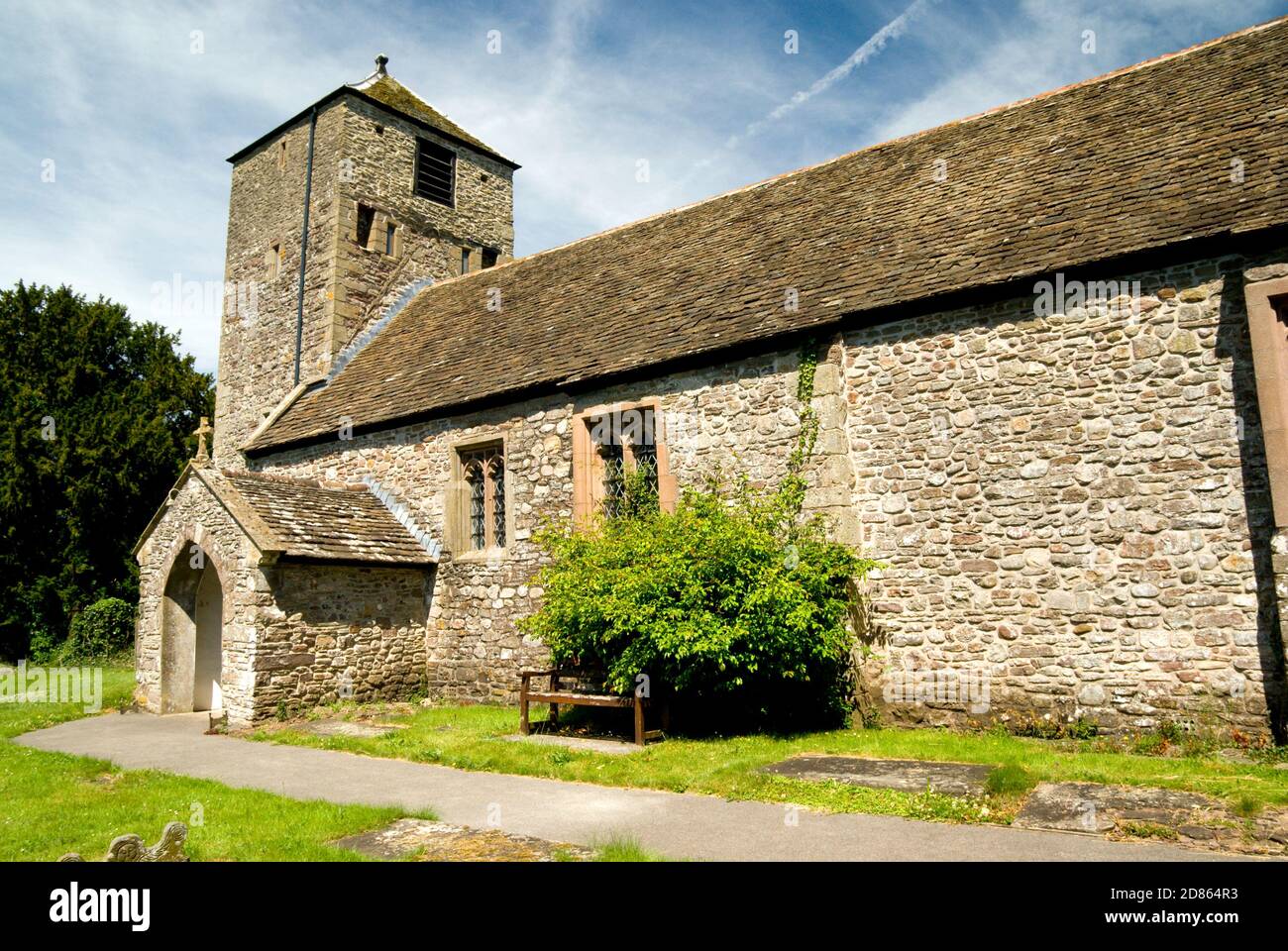 Llangattock church hi-res stock photography and images - Alamy