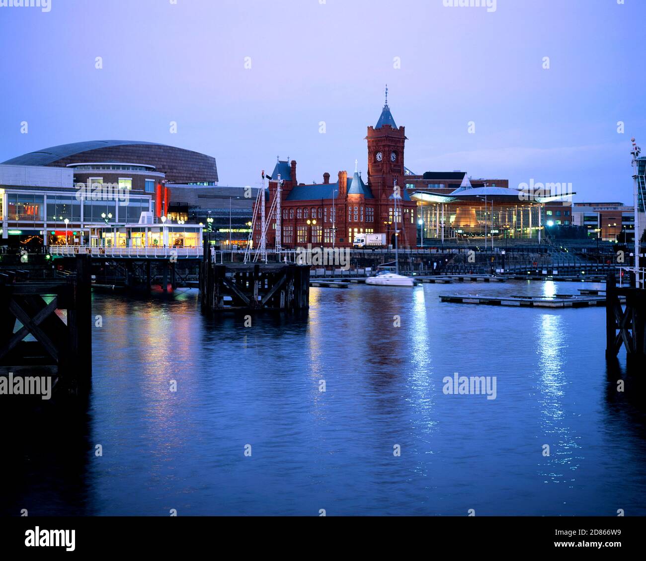 Uk Cardiff Bay High Resolution Stock Photography and Images - Alamy