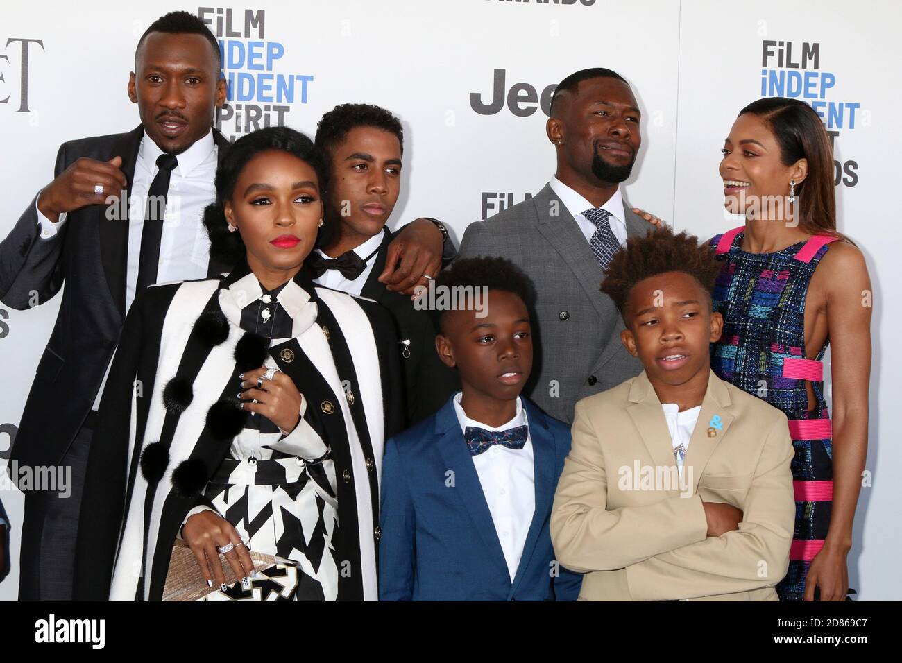 LOS ANGELES - FEB 25: Moonlight Cast at the 32nd Annual Film ...
