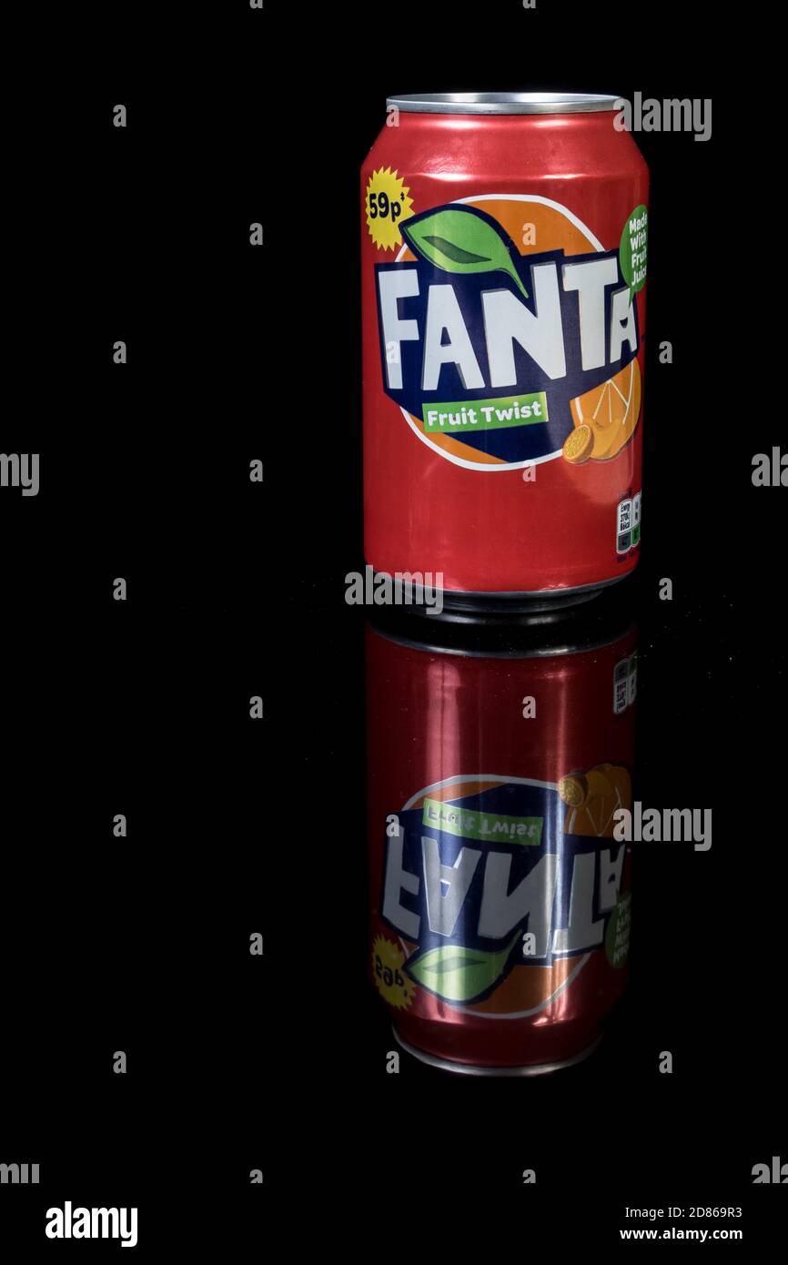 Fizzy pop hi-res stock photography and images - Alamy