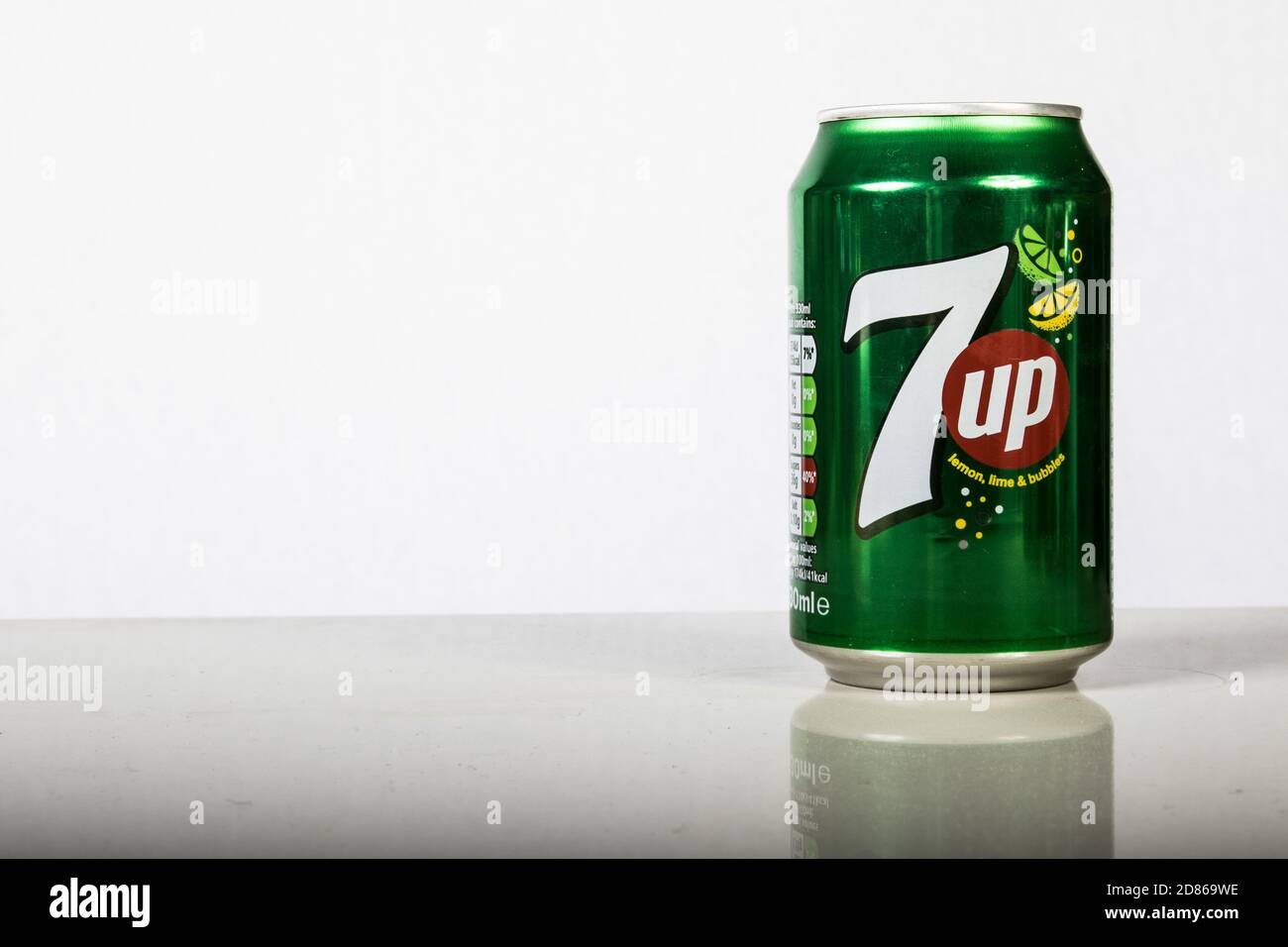 7up can hi-res stock photography and images - Alamy
