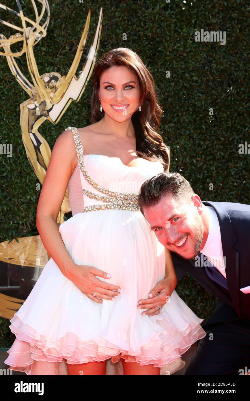 LOS ANGELES - APR 30: Nadia Bjorlin, Grant Turnbull at the 44th Daytime ...