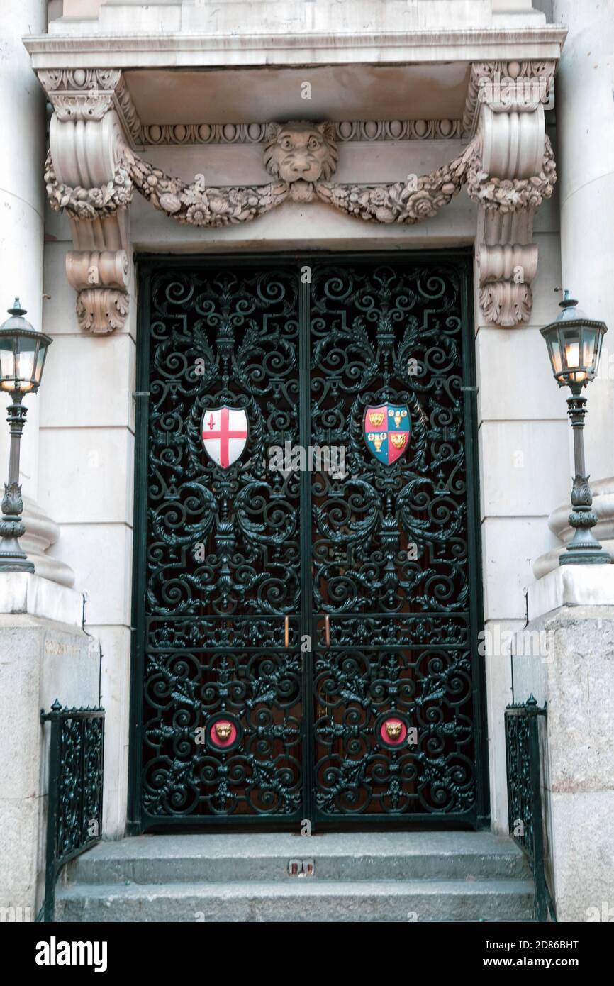 Livery hall goldsmiths hi-res stock photography and images - Alamy