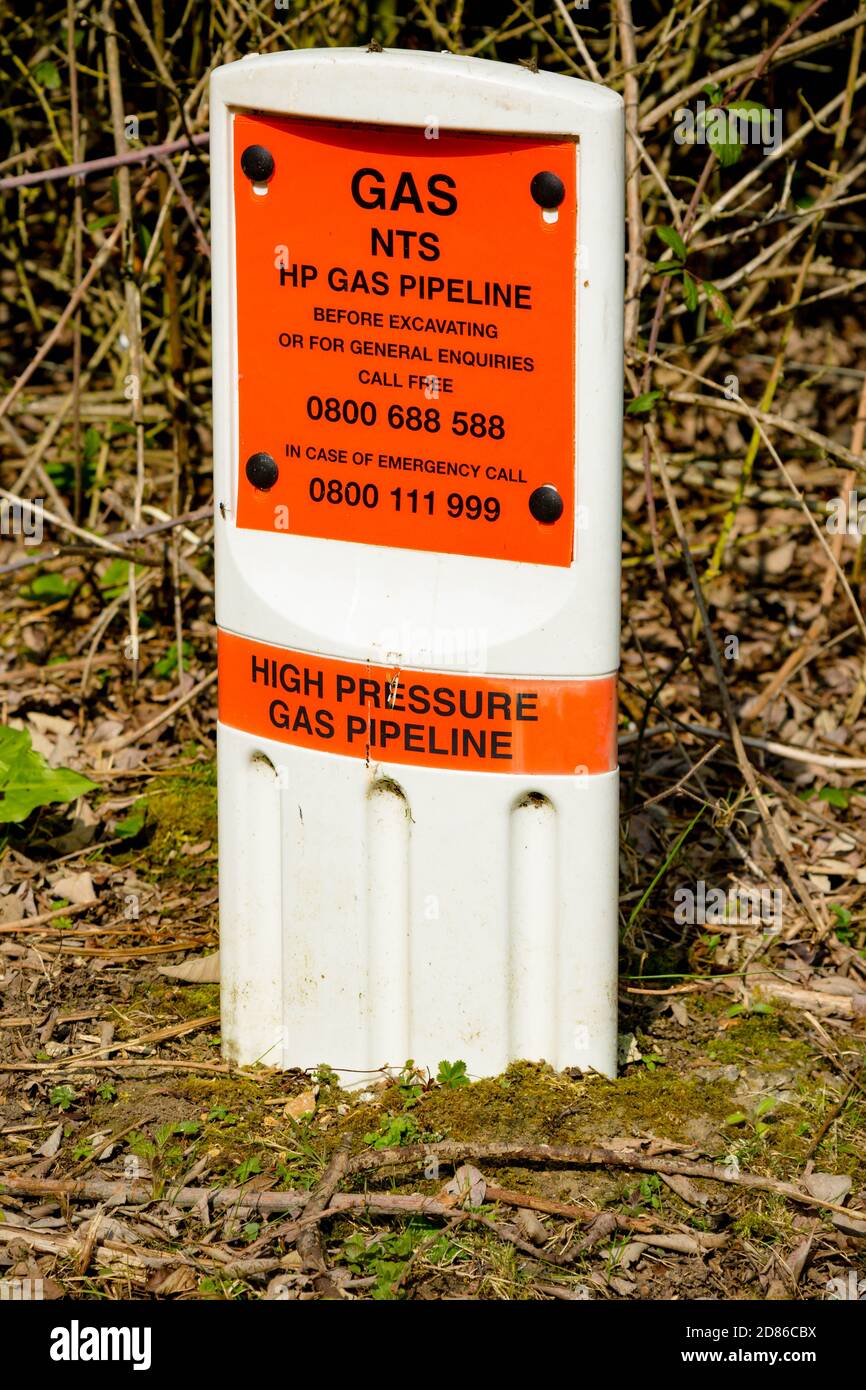 Didcot, United Kingdom, March 28th 2019:- Warning signs near Didcot ...