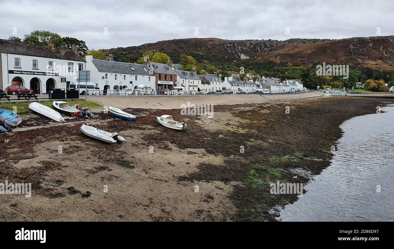 Scottish moors castle hi-res stock photography and images - Alamy