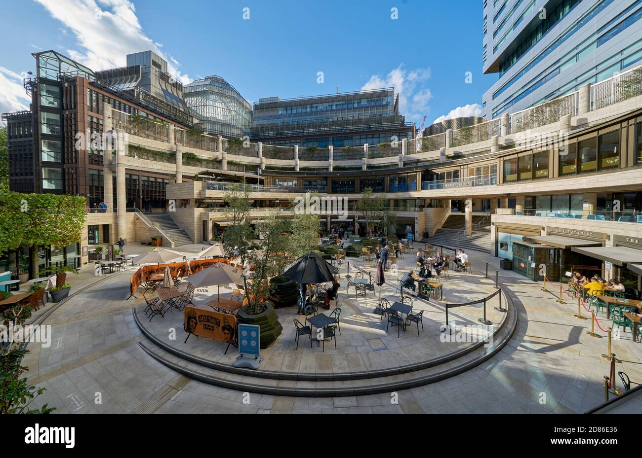 Broadgate circle hi-res stock photography and images - Alamy