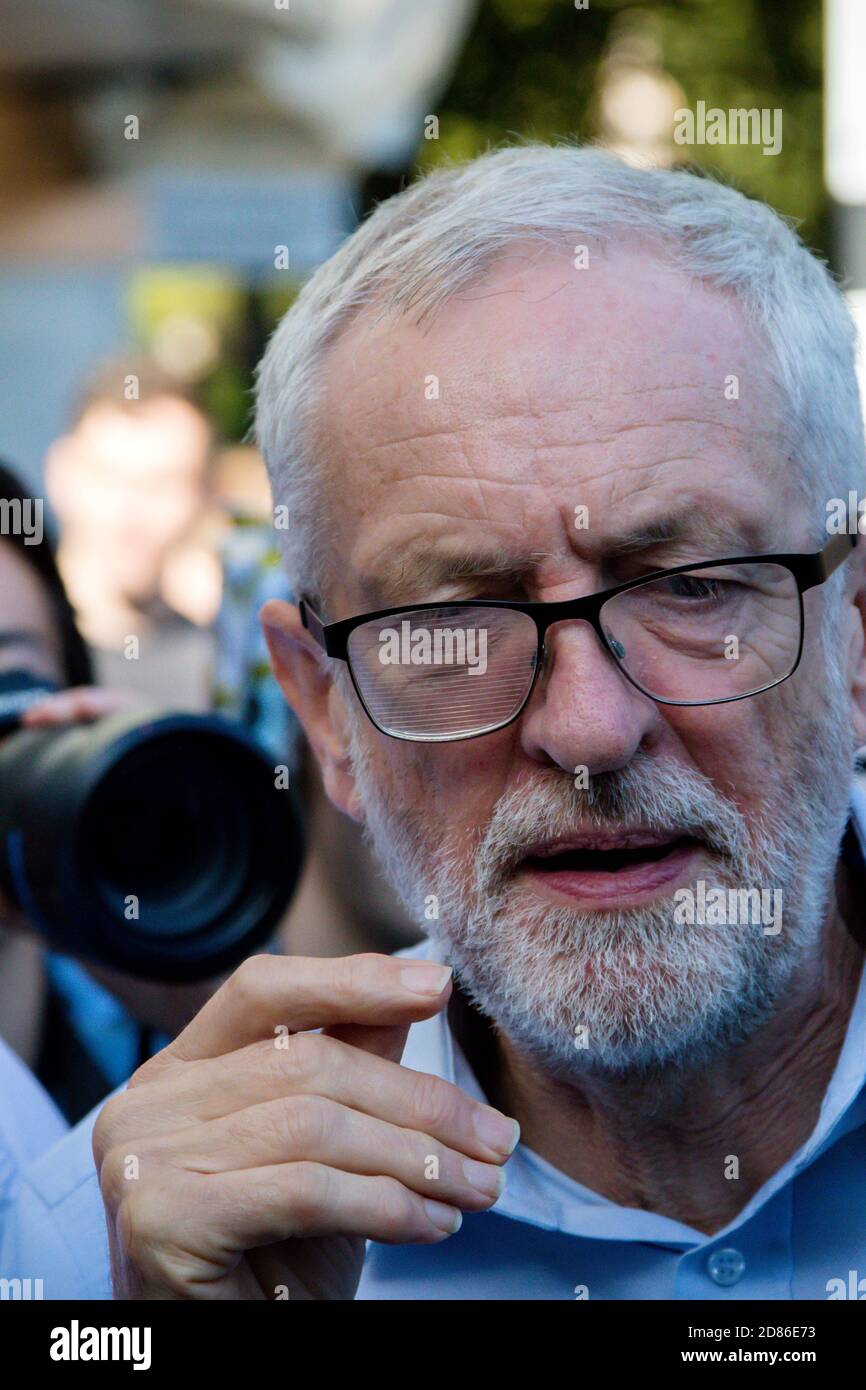 Youth climate leader hi-res stock photography and images - Alamy