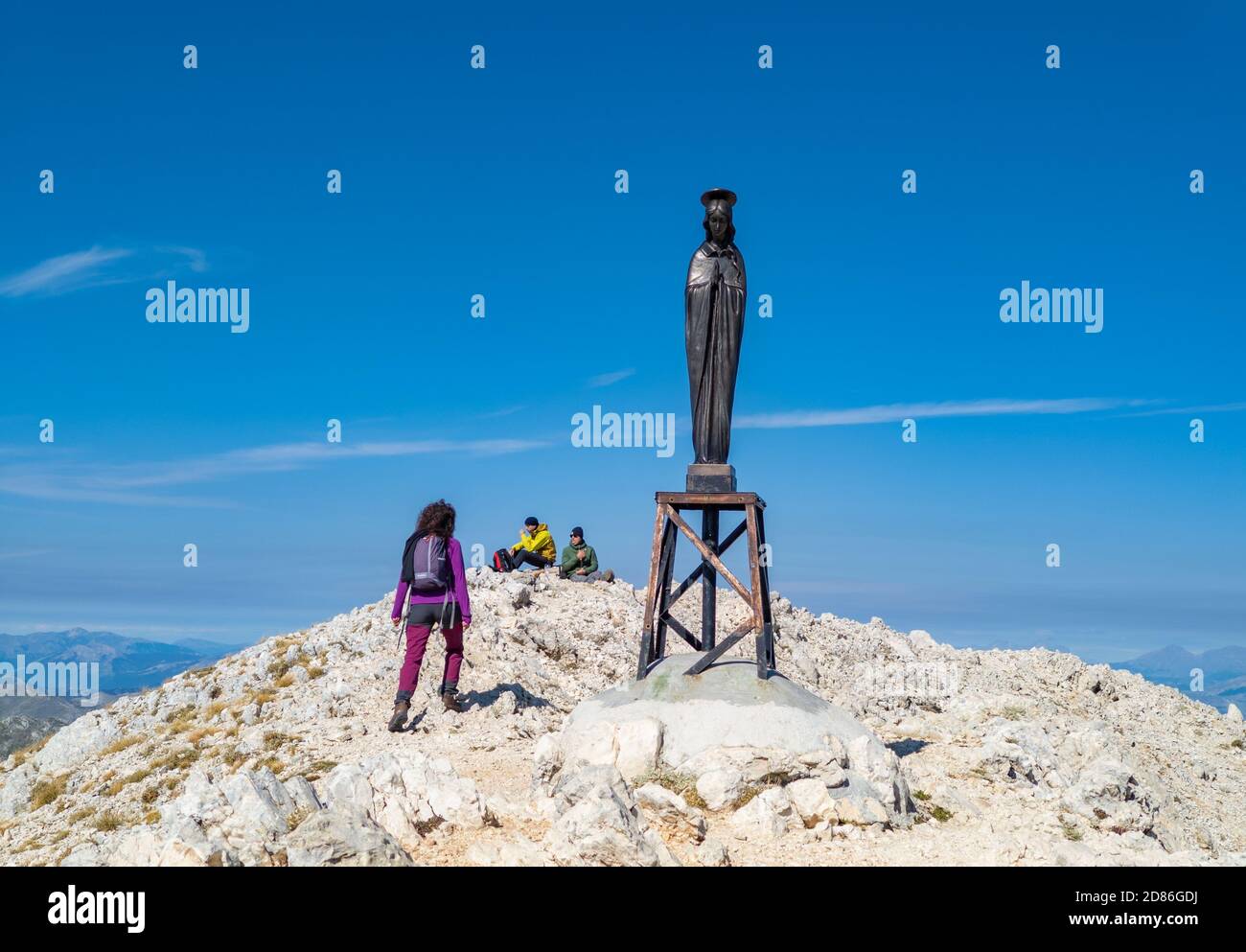 Monte Velino (Abruzzo, Italy) - The beautiful landscape summit of Mount ...