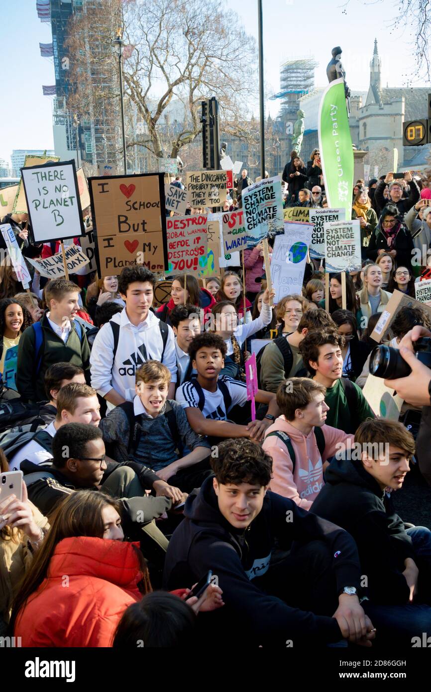 London, UK, United Kingdom 15th February 2019:- Striking school aged ...