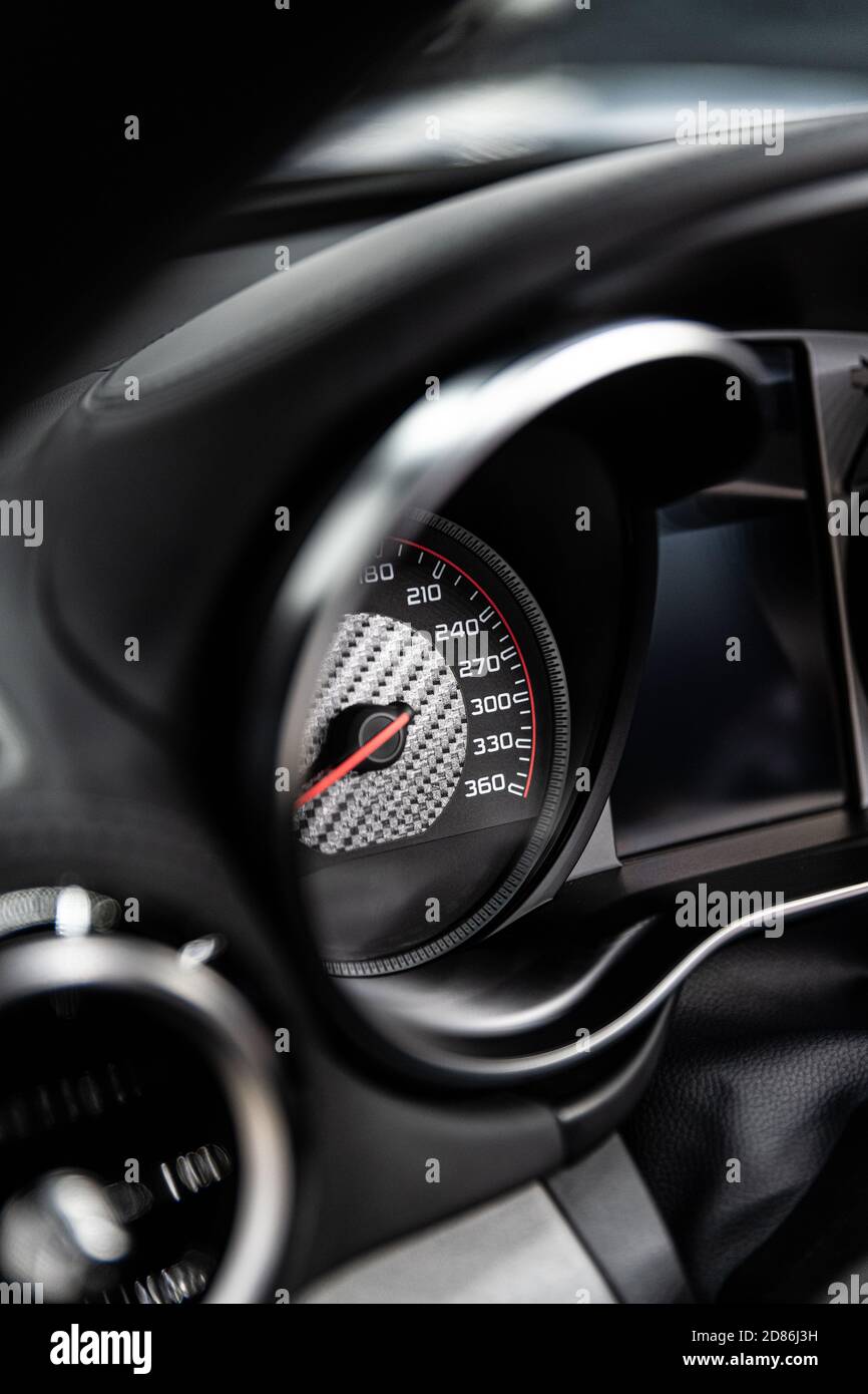 Modern super sports car speedometer Stock Photo - Alamy
