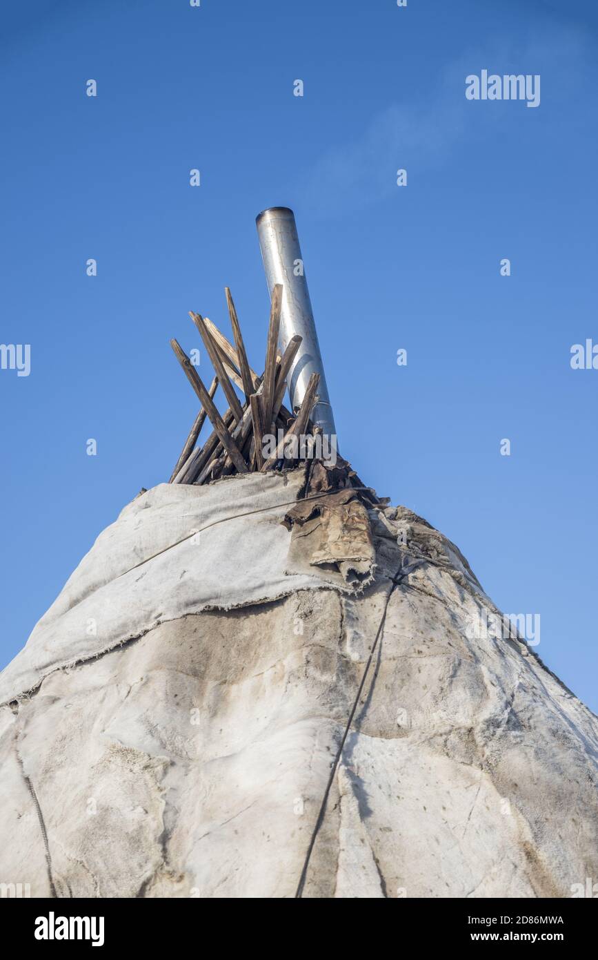 Smoking exhaust hi-res stock photography and images - Alamy