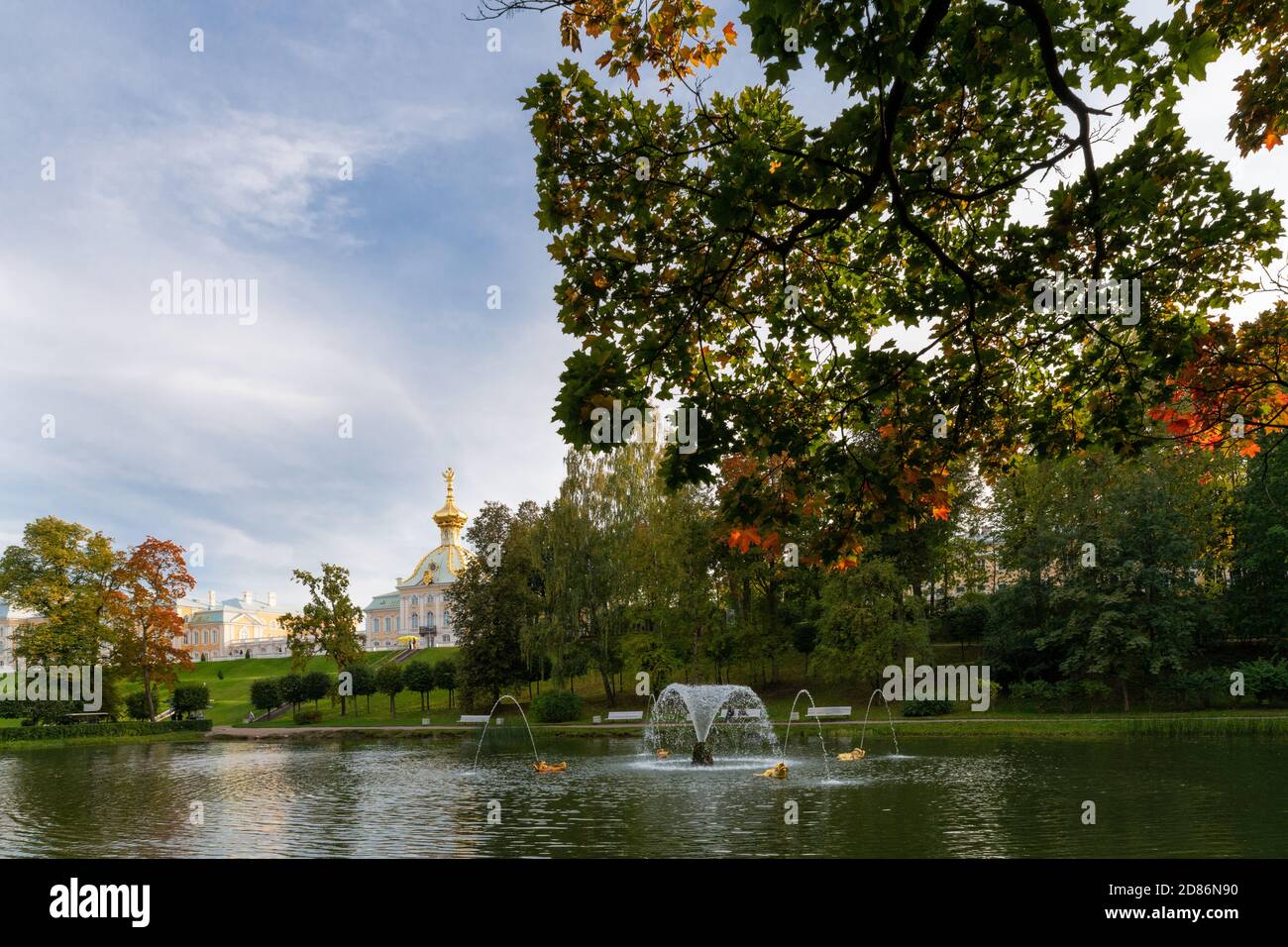 View of the Grand Palace in the Peterhof palace and gardens. Petergof ...