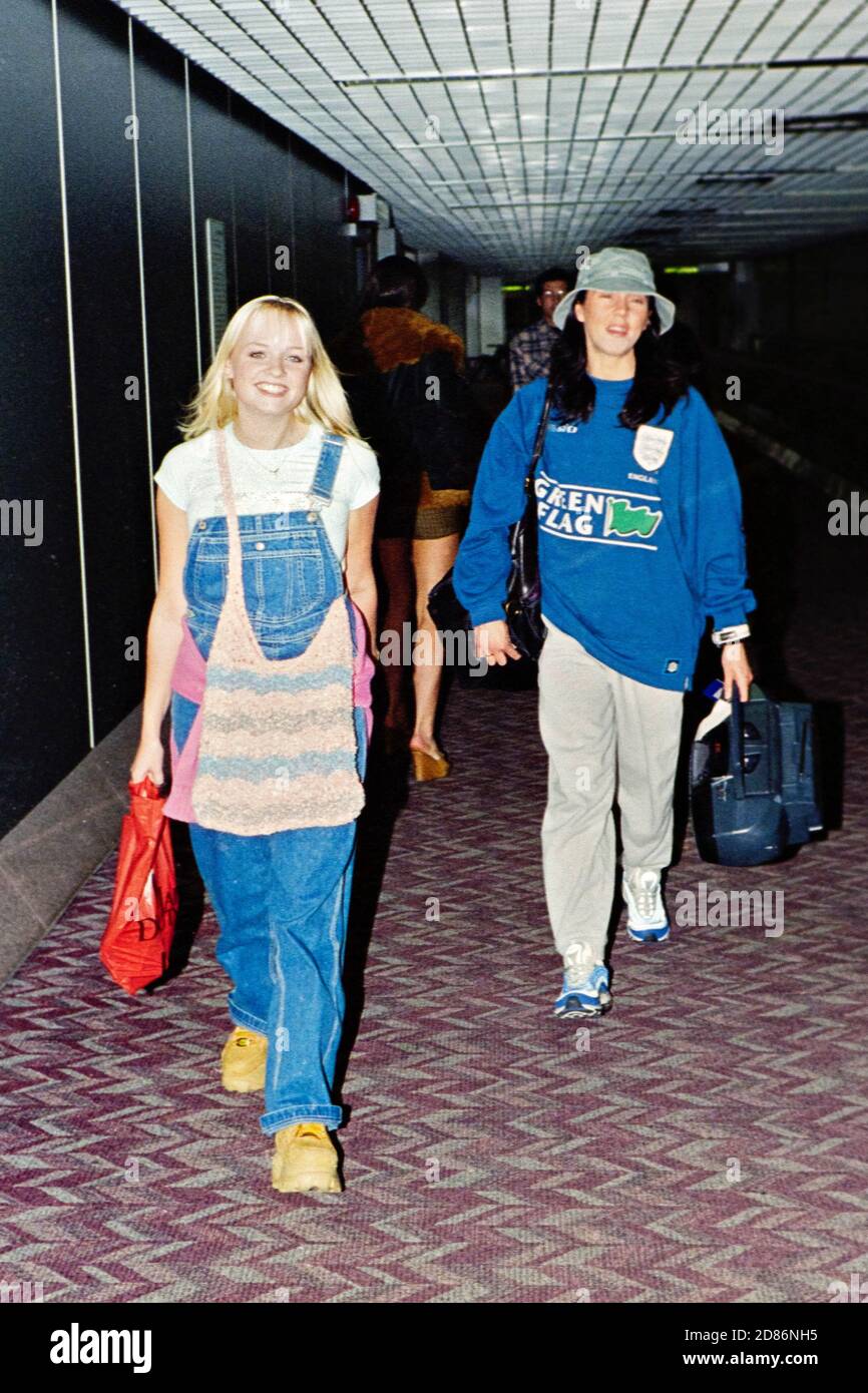 Spice girl singer emma bunton hi-res stock photography and images - Alamy