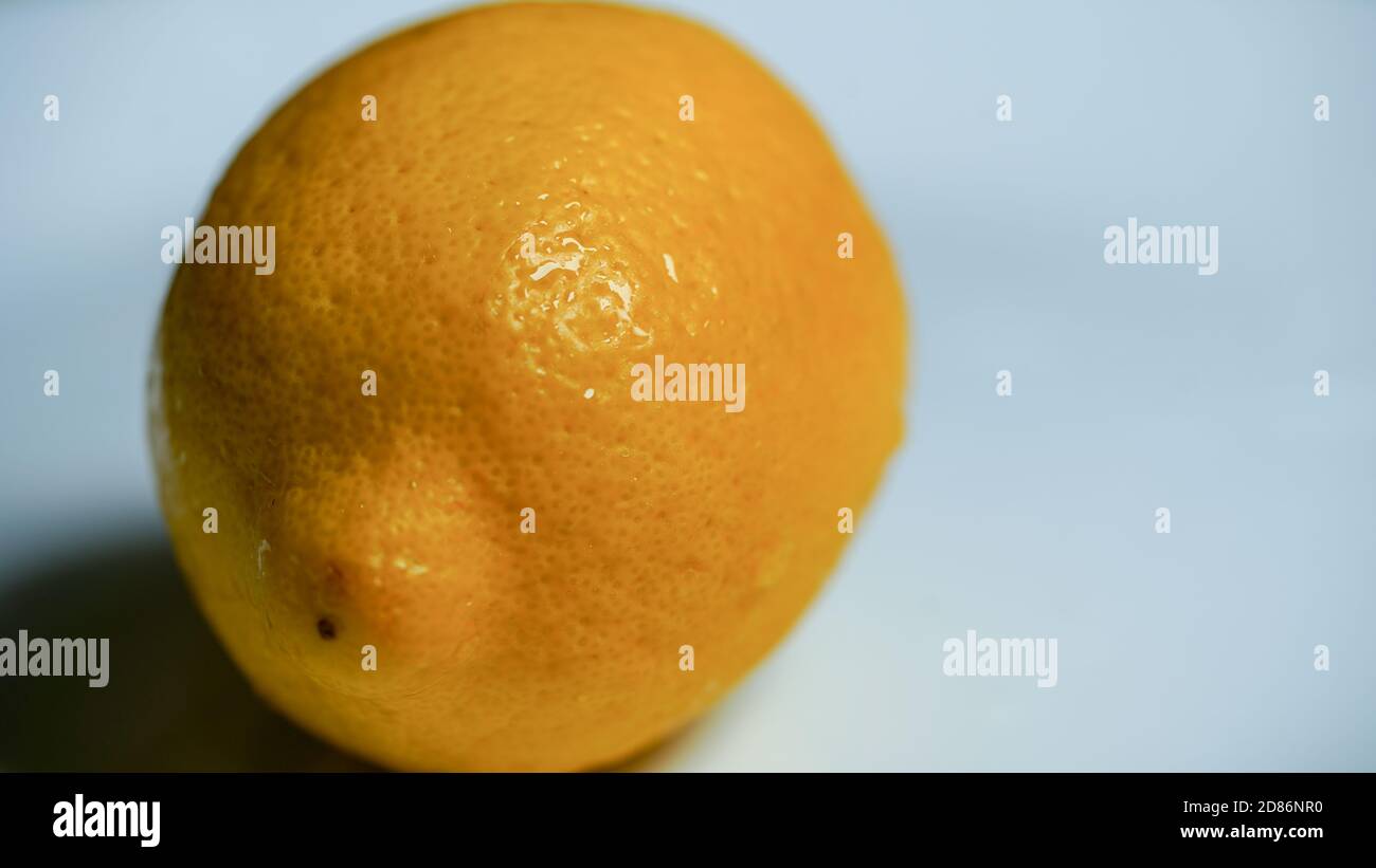 Lemon whole single macro Stock Photo - Alamy