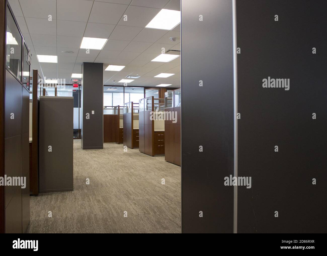 Office cubicles hi-res stock photography and images - Alamy