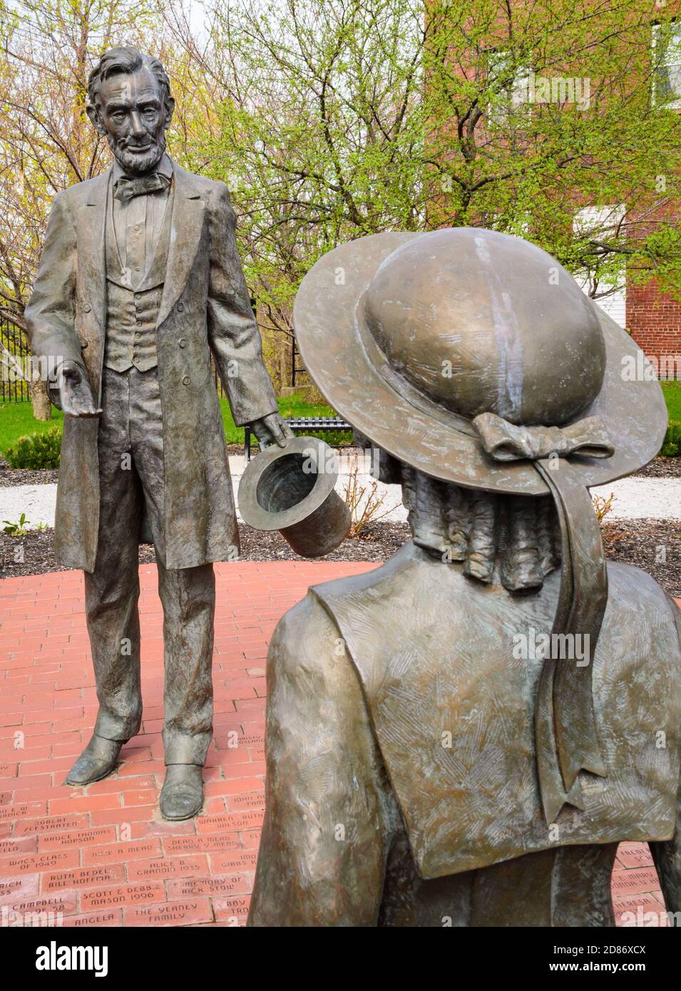 Statue of Grace Bedell and Abraham Lincoln Stock Photo - Alamy
