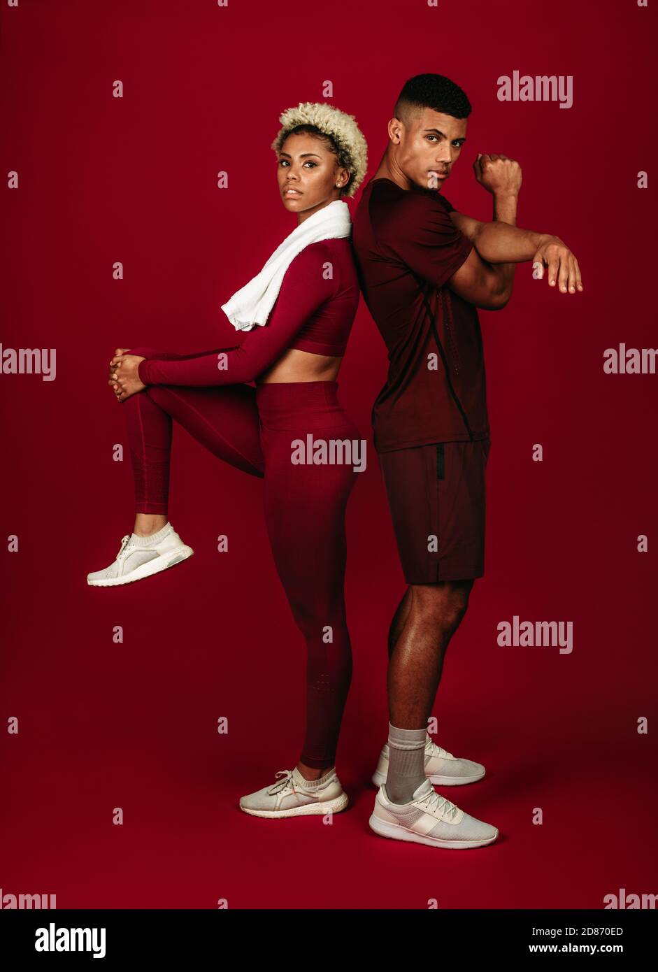Couple doing fitness exercise hi-res stock photography and images - Alamy