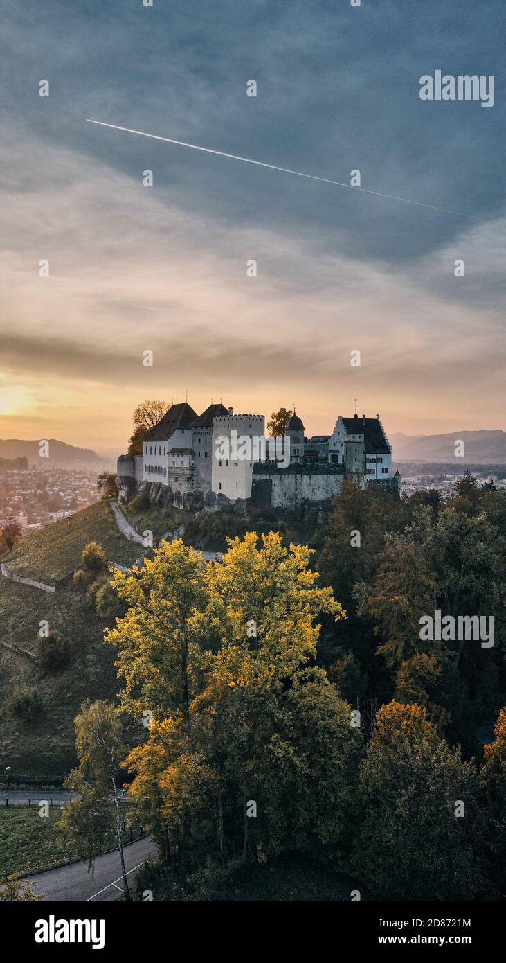 Castle Lenzburg, Schloss Lenzburg, Aargau, Switzerland Stock Photo - Alamy