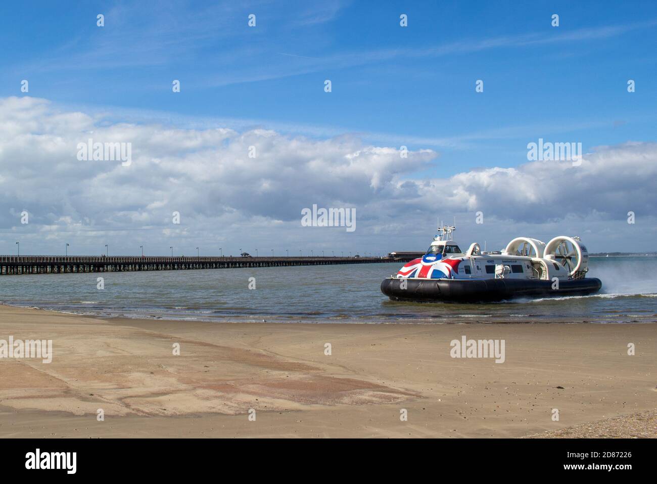 A hovercraft landing on Ryde's beachfront Stock Photo - Alamy