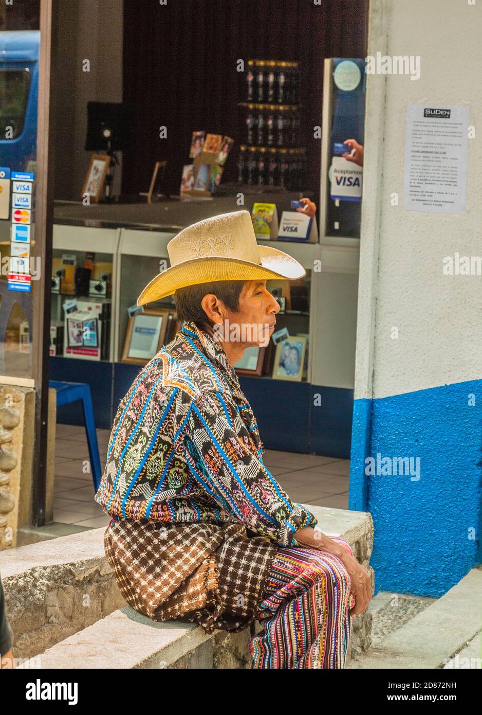 Mayan Clothing High Resolution Stock Photography and Images - Alamy