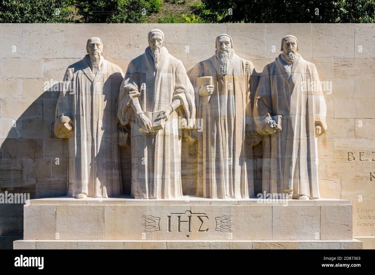 The four statues at the center of the Reformation Wall in Geneva ...