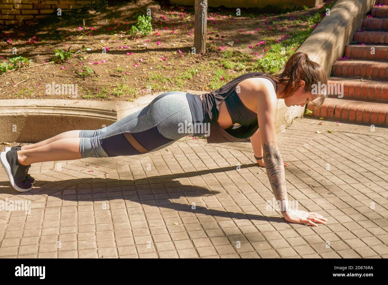 Pandemic exercises hi-res stock photography and images - Alamy