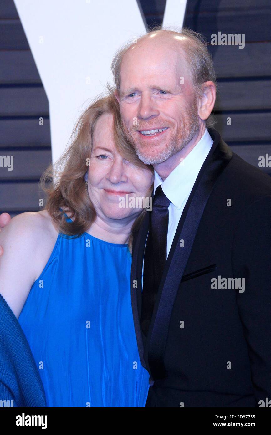 LOS ANGELES - FEB 26: Cheryl Howard, Ron Howard at the 2017 Vanity Fair ...