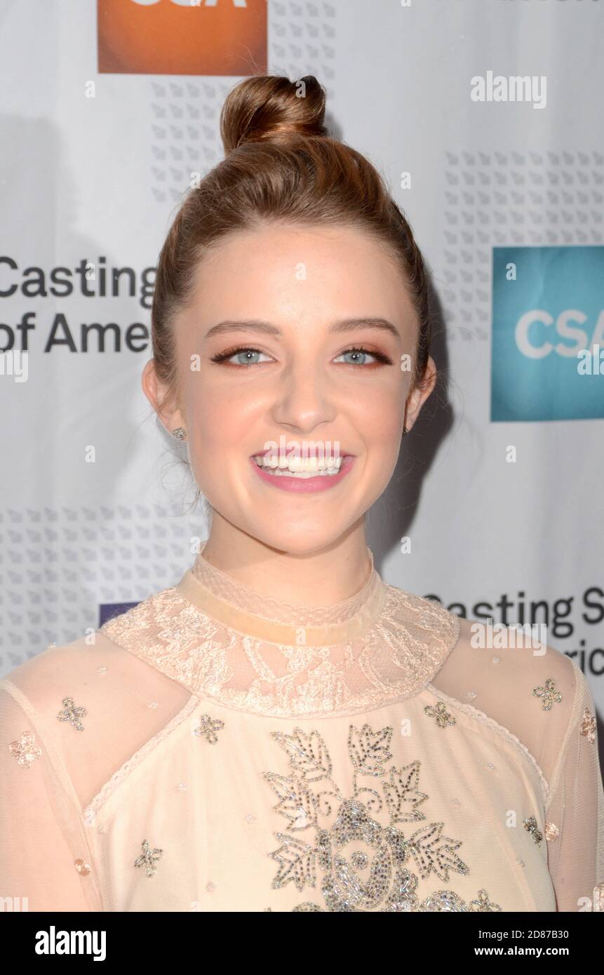 LOS ANGELES - JAN 19: Samantha Isler at the 2017 Artios Awards at ...