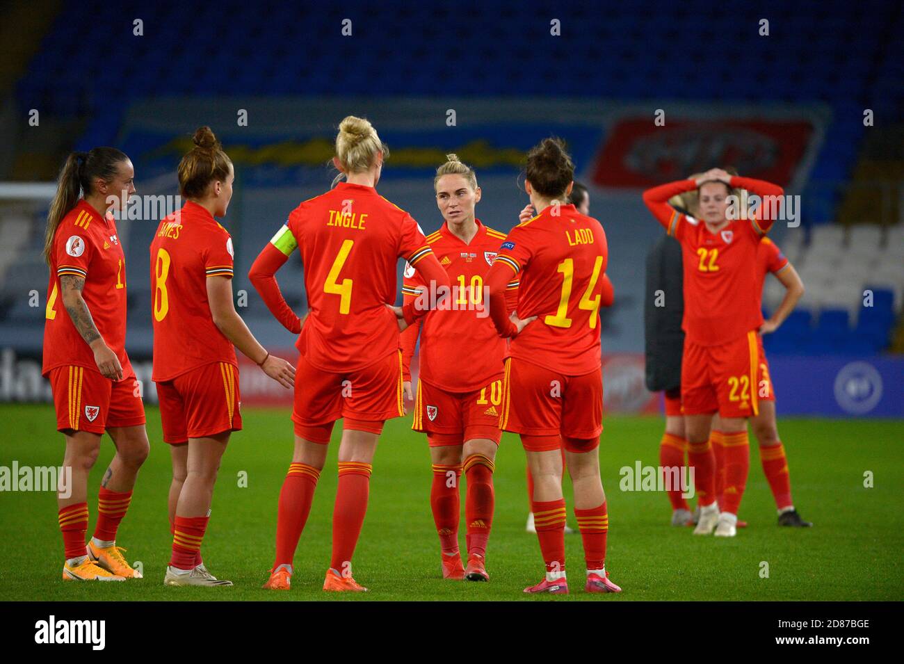 Welsh football players hi-res stock photography and images - Alamy