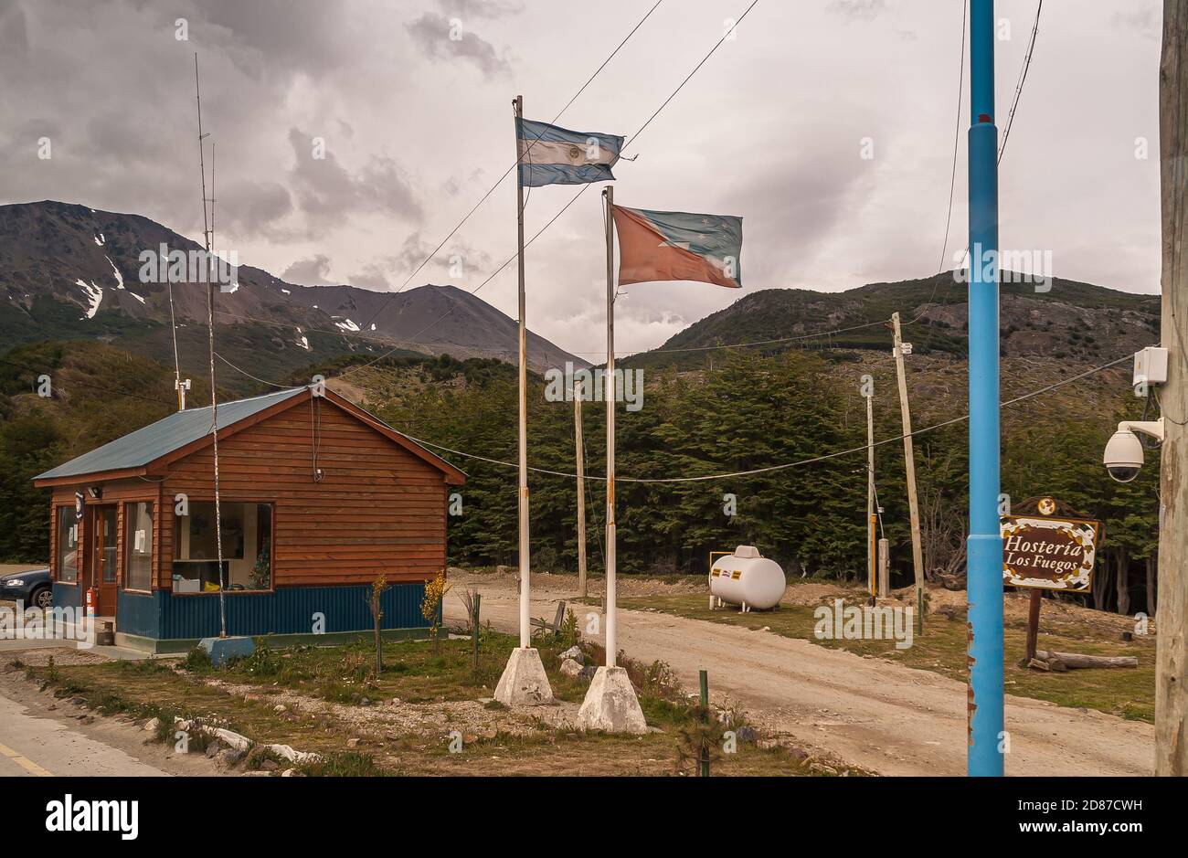 Lodge road sign hi-res stock photography and images - Alamy
