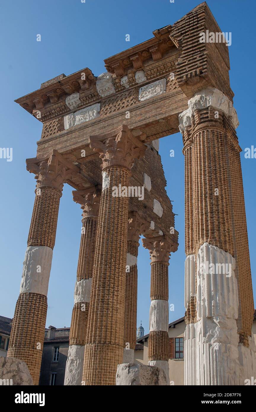 Augustan arch rome hi-res stock photography and images - Alamy