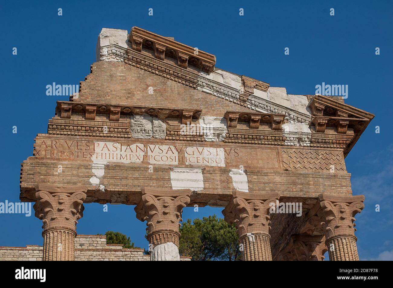 Augustan arch rome hi-res stock photography and images - Alamy