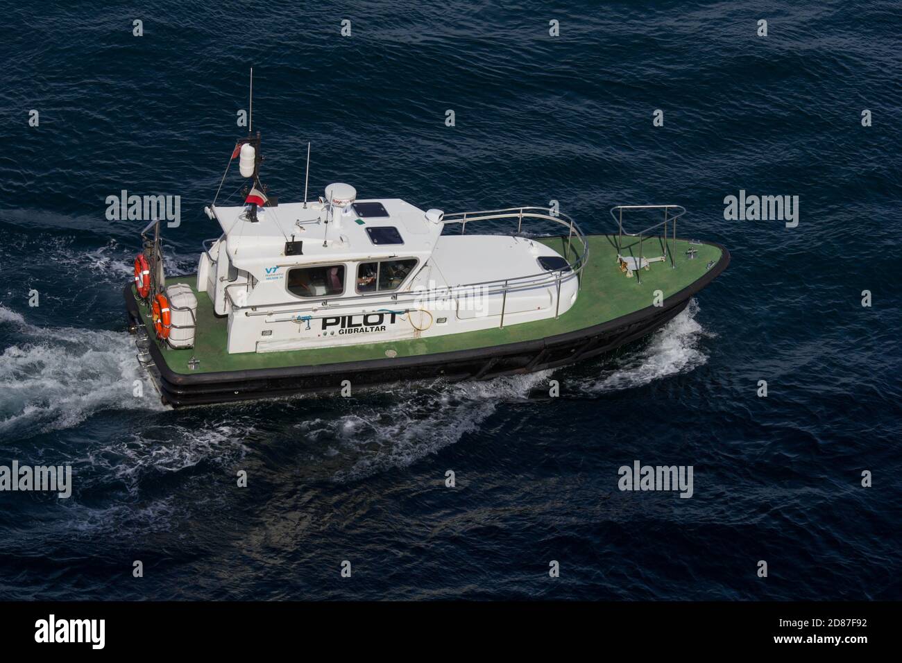 Shipping pilots hi-res stock photography and images - Alamy