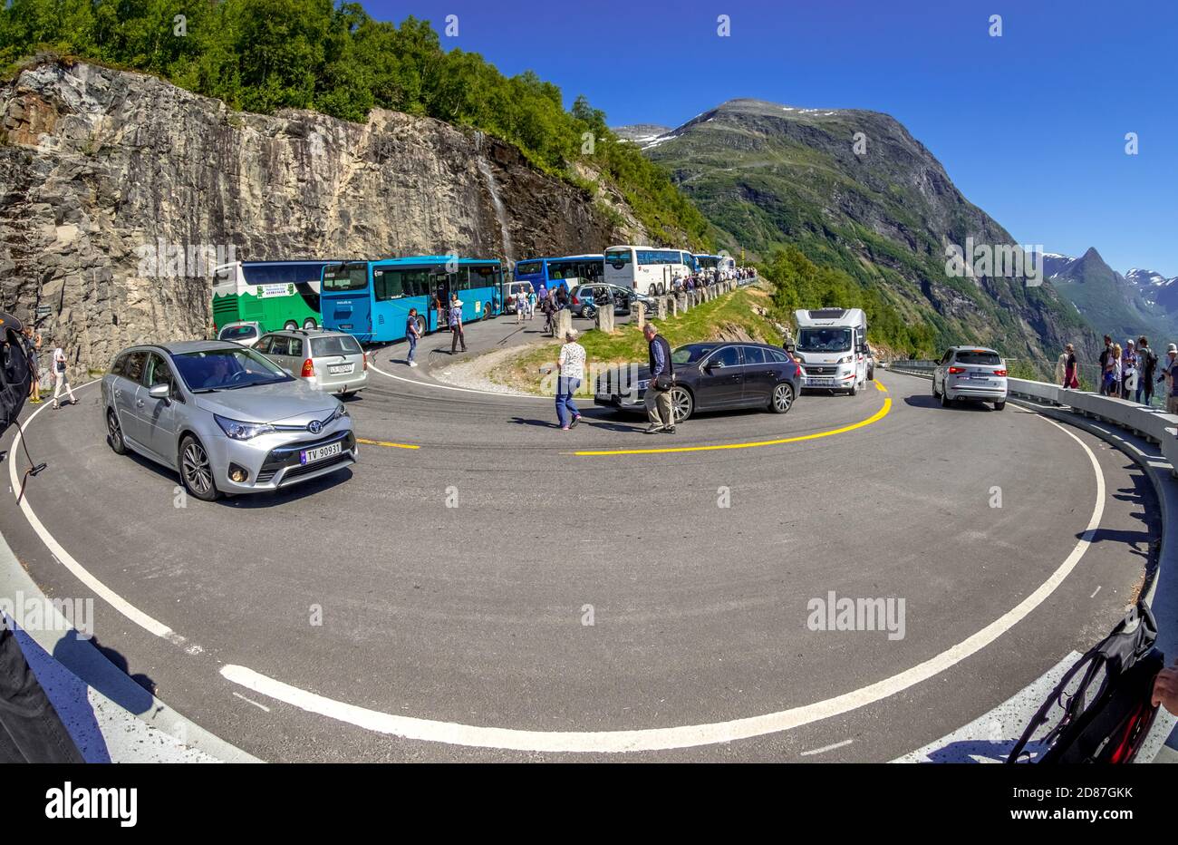 Gjerdefossen viewpoint, tourists, coaches, Geiranger, Møre og Romsdal ...