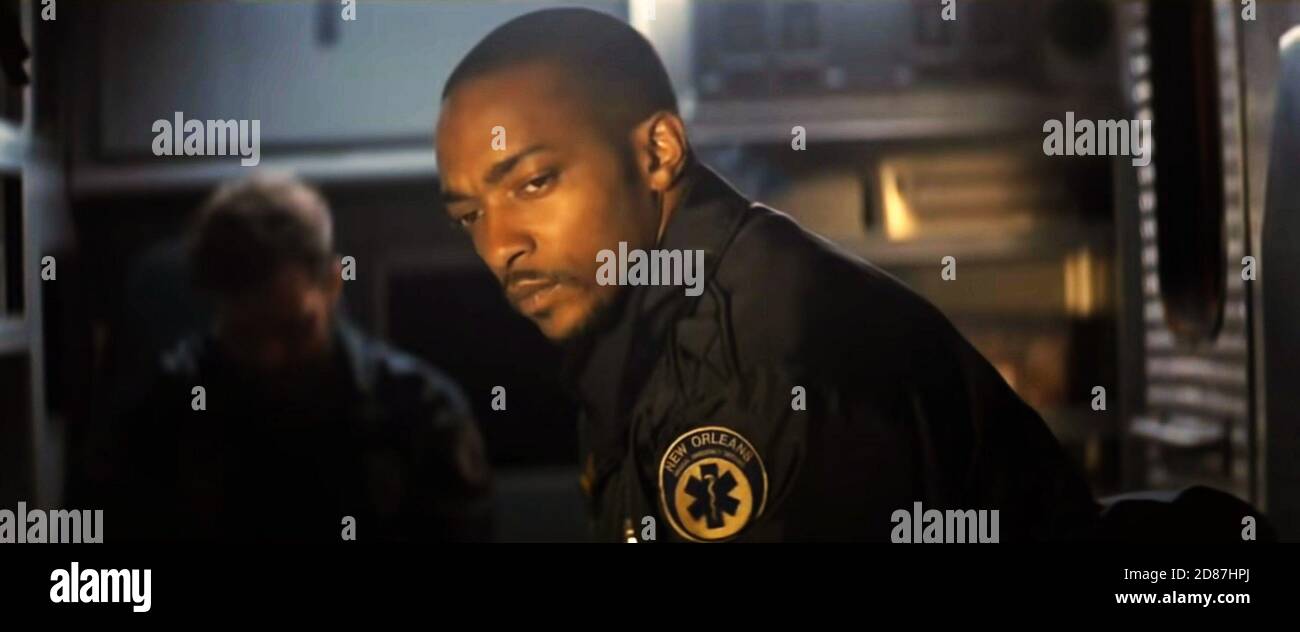 SYNCHRONIC, from left: Jamie Dornan, Anthony Mackie, 2019. © Well Go ...