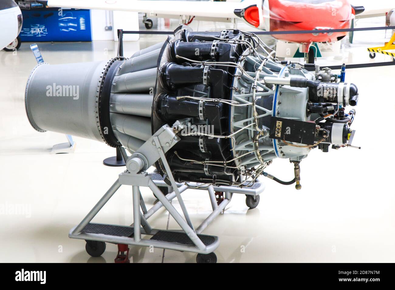 Aircraft engine during maintenance hi-res stock photography and images ...