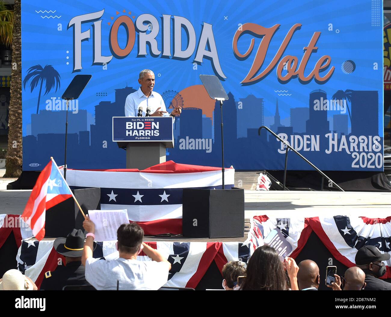 Barack Obama speaking during the rally. Former U.S. President Barack ...