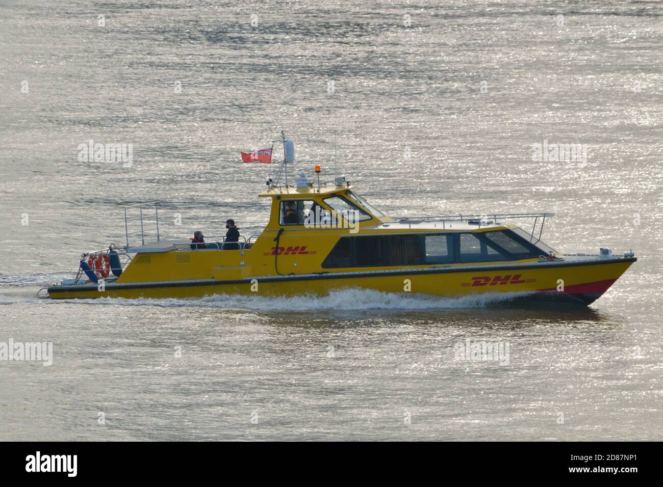 Dhl express hi-res stock photography and images - Alamy