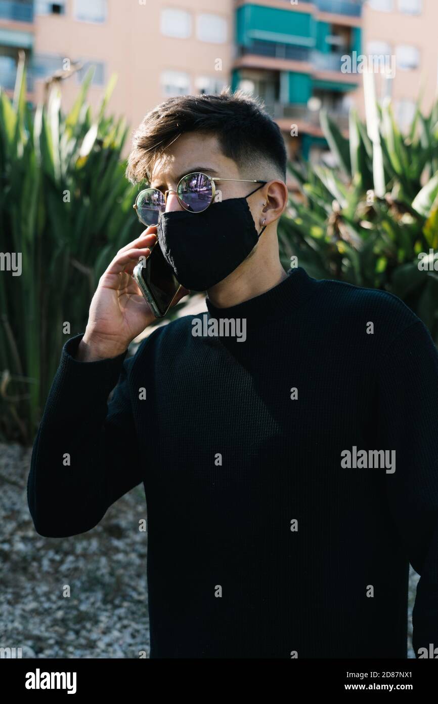 Call boy, video calling hi-res stock photography and images - Alamy
