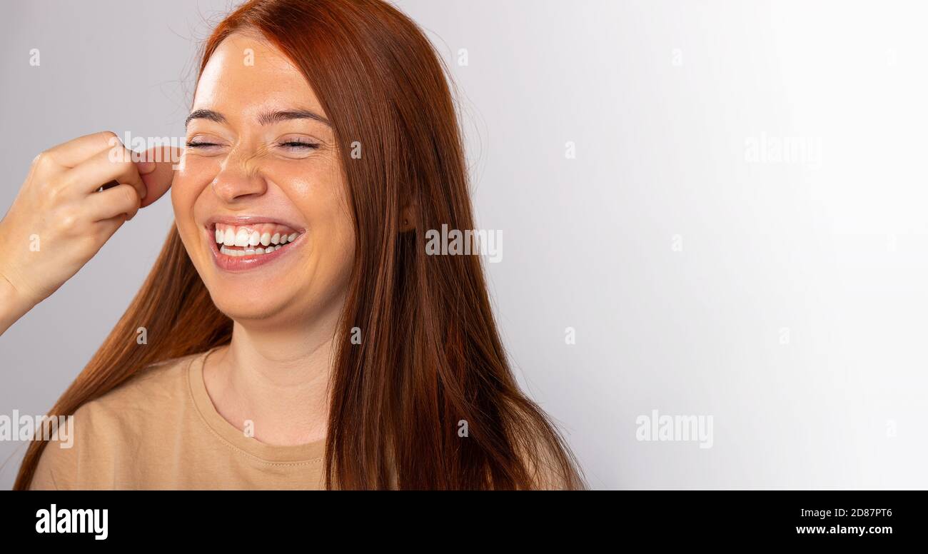 Redhaired girl with freckles, smile and gentle makeup. MakeUp,beauty ...