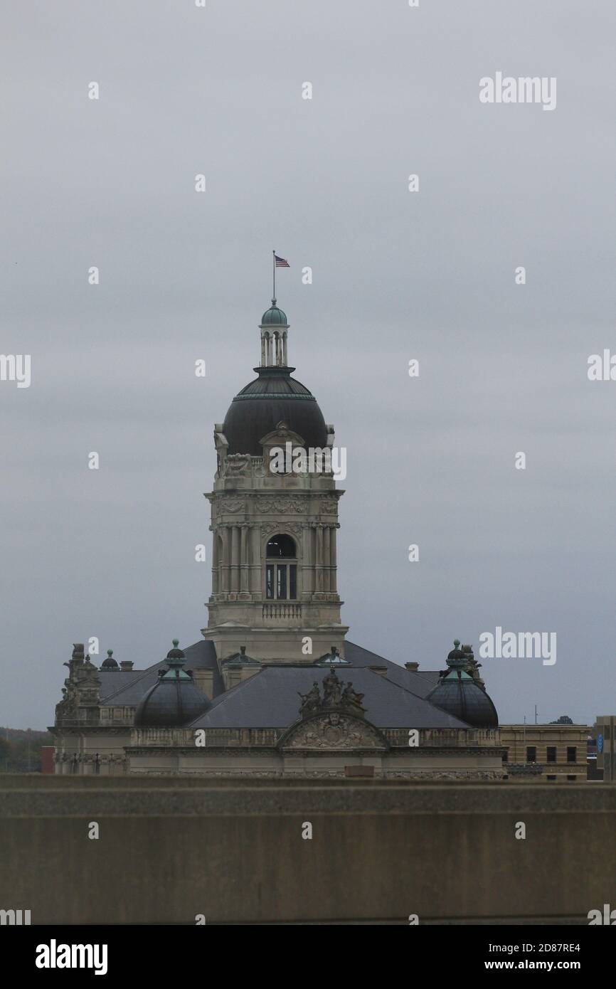 Old Vanderburgh County Courthouse, Evansville, Indiana Stock Photo - Alamy
