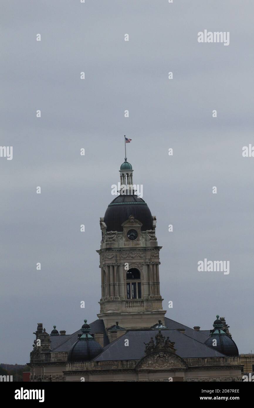 Old vanderburgh county courthouse hi-res stock photography and images ...